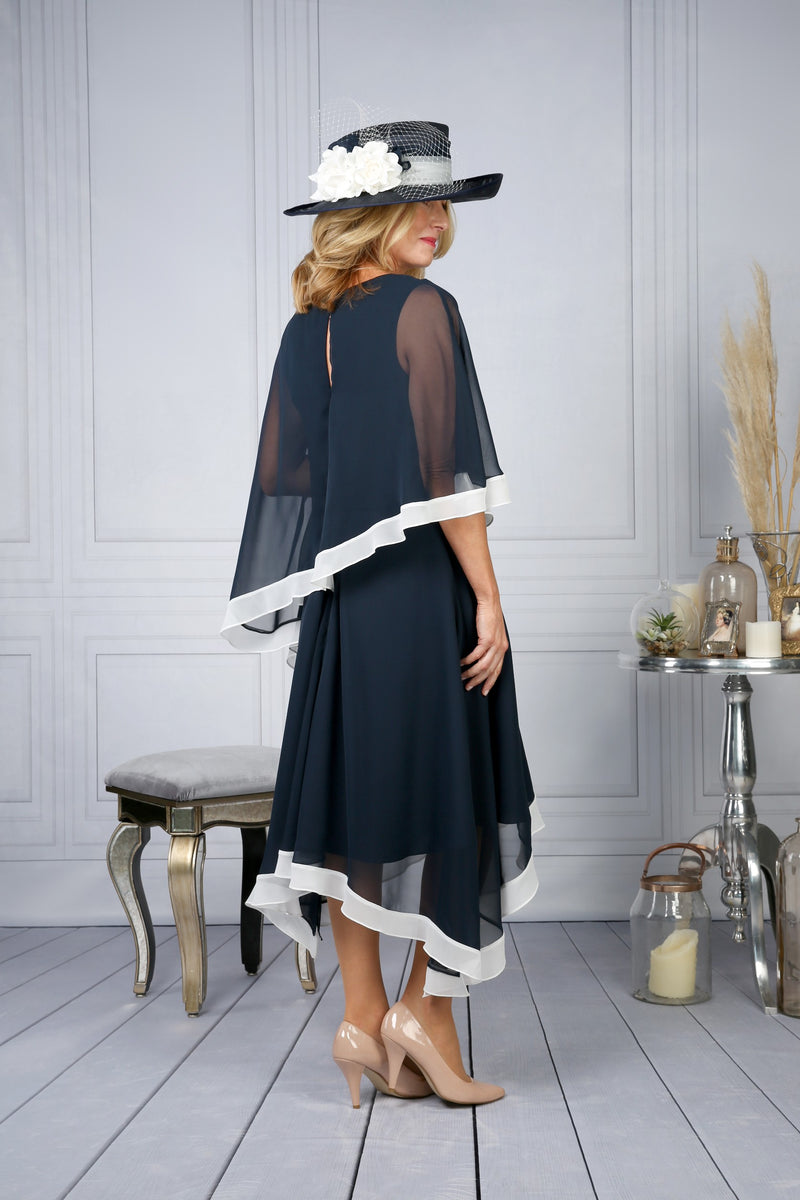 Plus Size & Curve Special Occasion Wear Cambridge & Huntingdon - Cream Rose